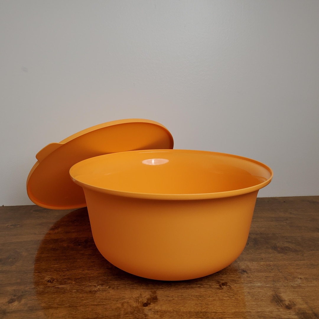 NEW Tupperware Flat Bottom Mixing Bowl Rare 31 Cup Orange 8661 - Etsy