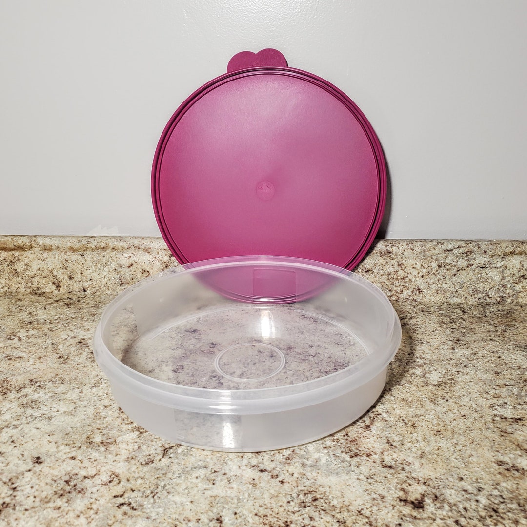 TUPPERWARE Freezersmart Round Container Pie Keeper Radish Purple ...