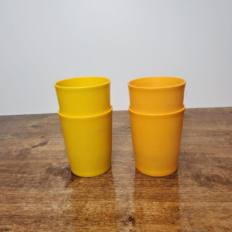 Vintage Tupperware #1251 Retro Harvest Yellow Tumblers Cups 6oz Small ...