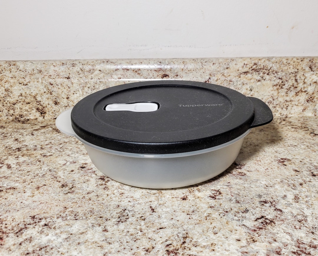 Tupperware Crystalwave on Go Lunch Microwave Round Dish 4 Cups Sheer ...