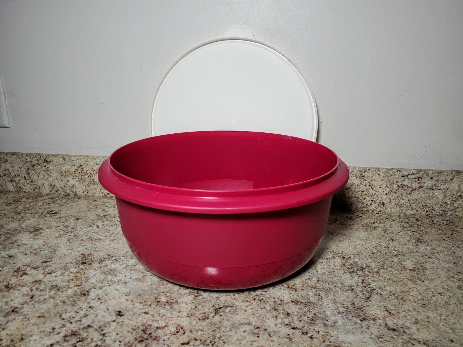 Tupperware Ultimate Mixing Bowl 8959 Flat Bottom 40 Cup Purple - Etsy