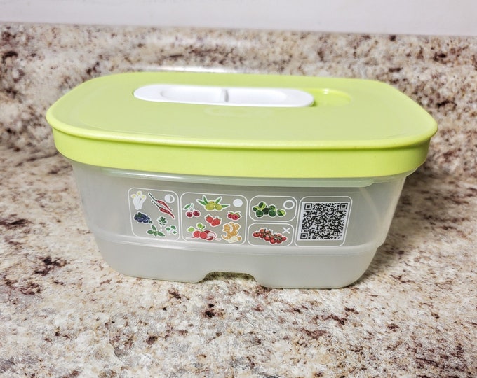 Tupperware Fridgesmart Mini Container With Vent Tab 1.5 Cups ...
