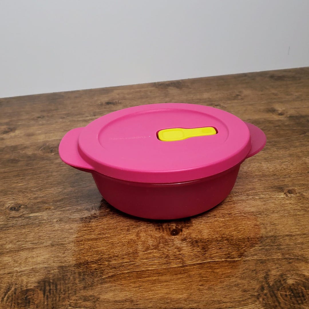 Tupperware Microwavable Covered Dish Bowl With Lid 2645 2 1/2 Cups Red ...