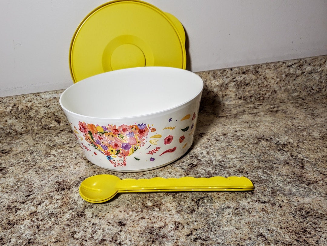 Tupperware Salad Bowl Mixing Large Serving Fanciful Floral Design Bonus ...