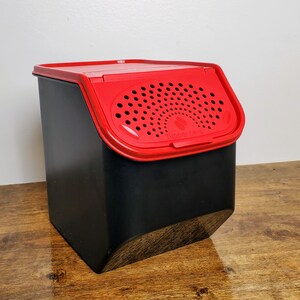Tupperware Modular Mates Potato Onion Bin Smart Keeper Black & Red Lid ...