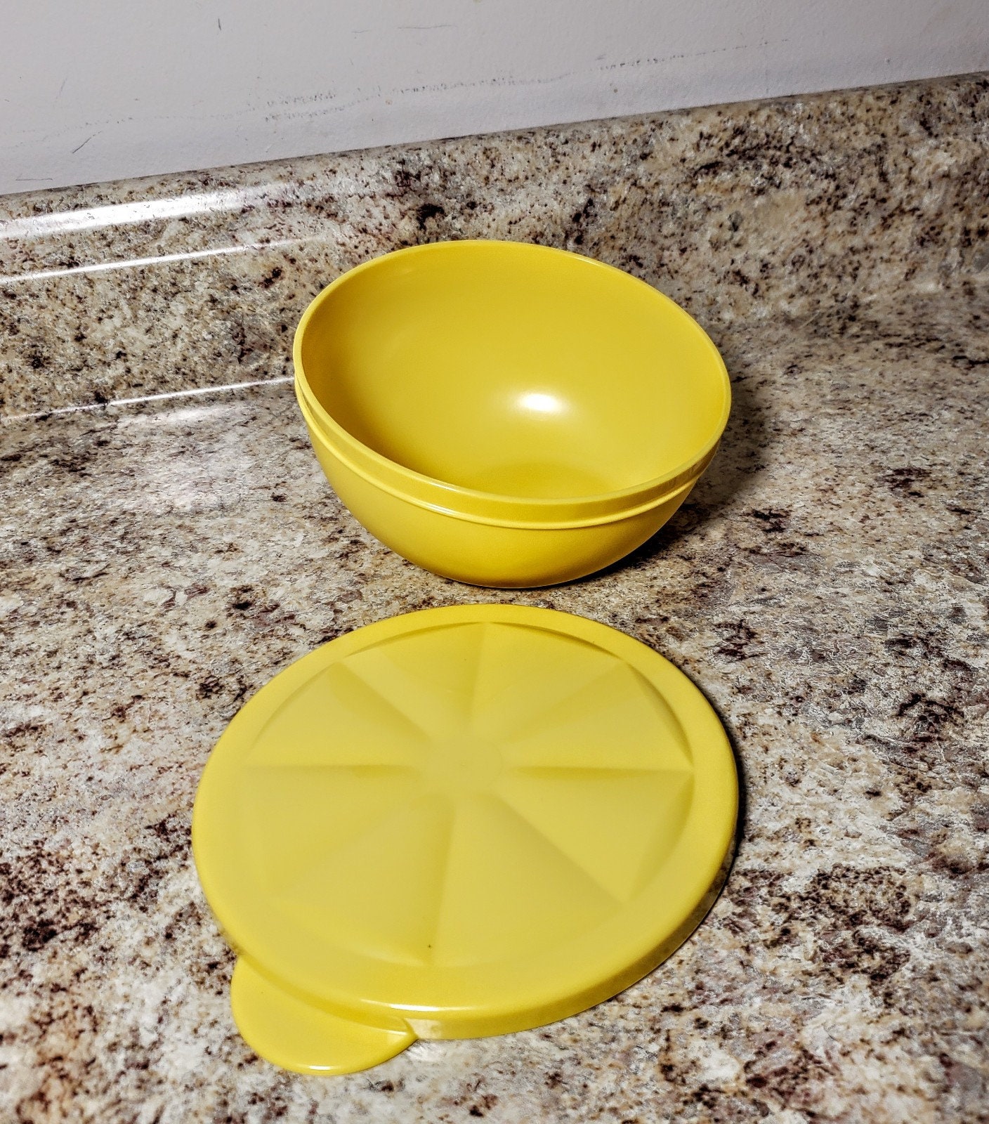 Tupperware Citrus Bowl Angled Lemon Lime Container 6871 With Lid New ...