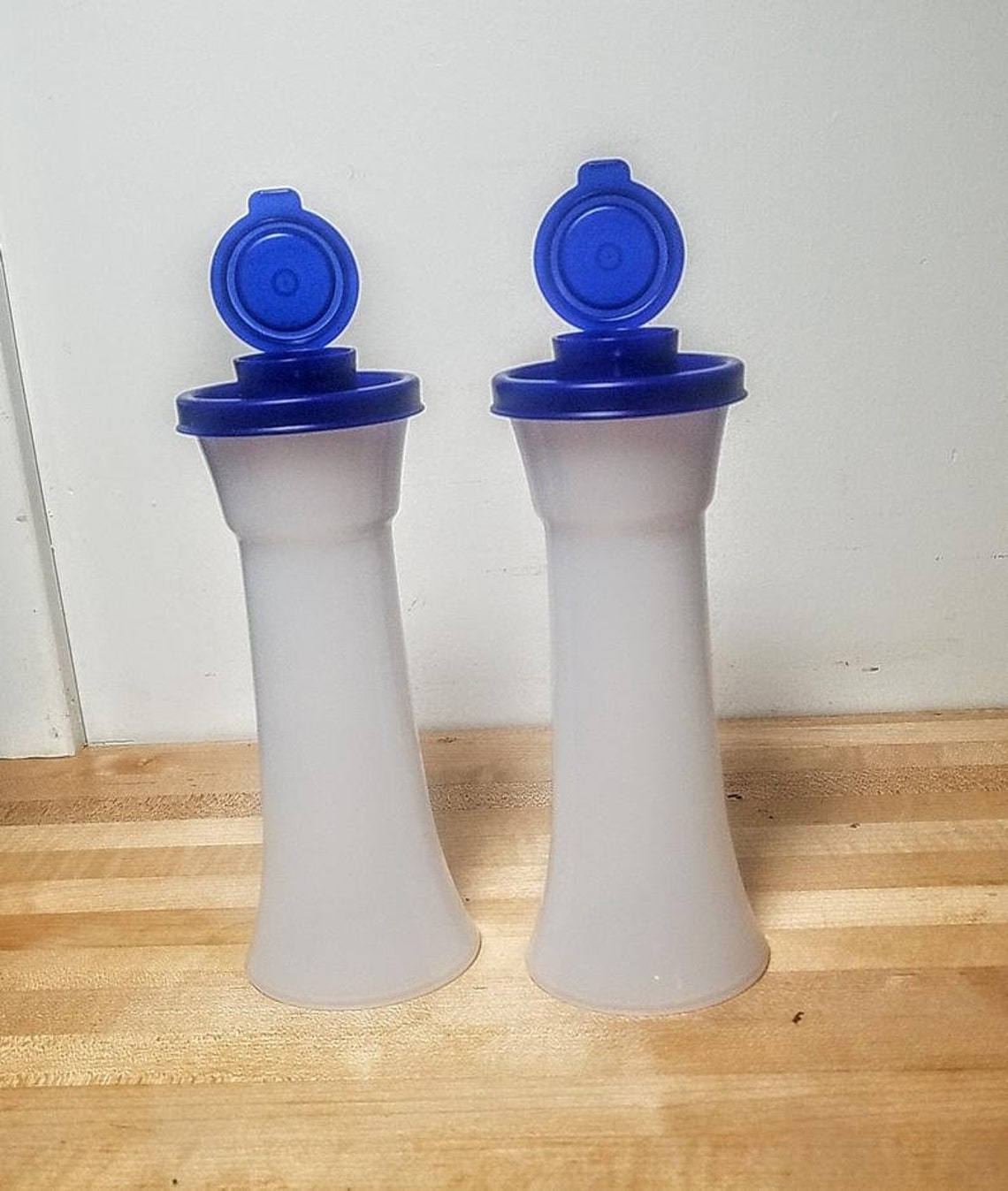 Tupperware Large Hourglass Salt & Pepper Shakers Set Tokyo | Etsy