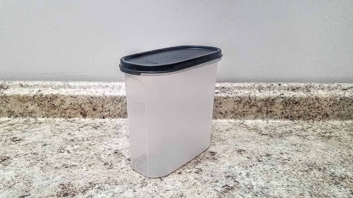 Tupperware Modular Mates Oval 3 Black Seal New 1613 7.25 Cup | Etsy