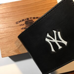 Men's Designer Leather Wallet / New York Yankees Wallet - Etsy