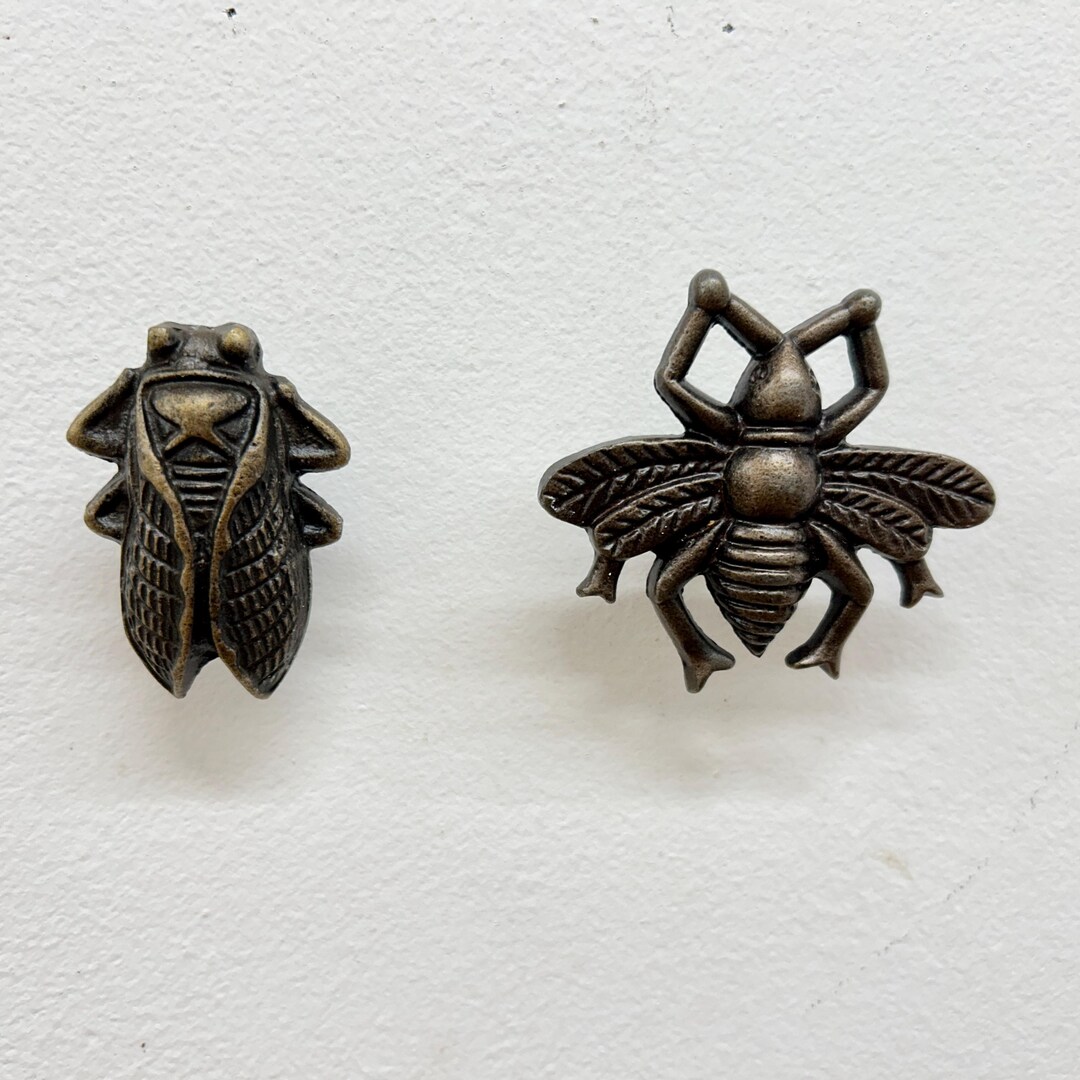 HOOK Large Antique Brass BEE & Antique Brass BUG Insect Wall Hooks ...