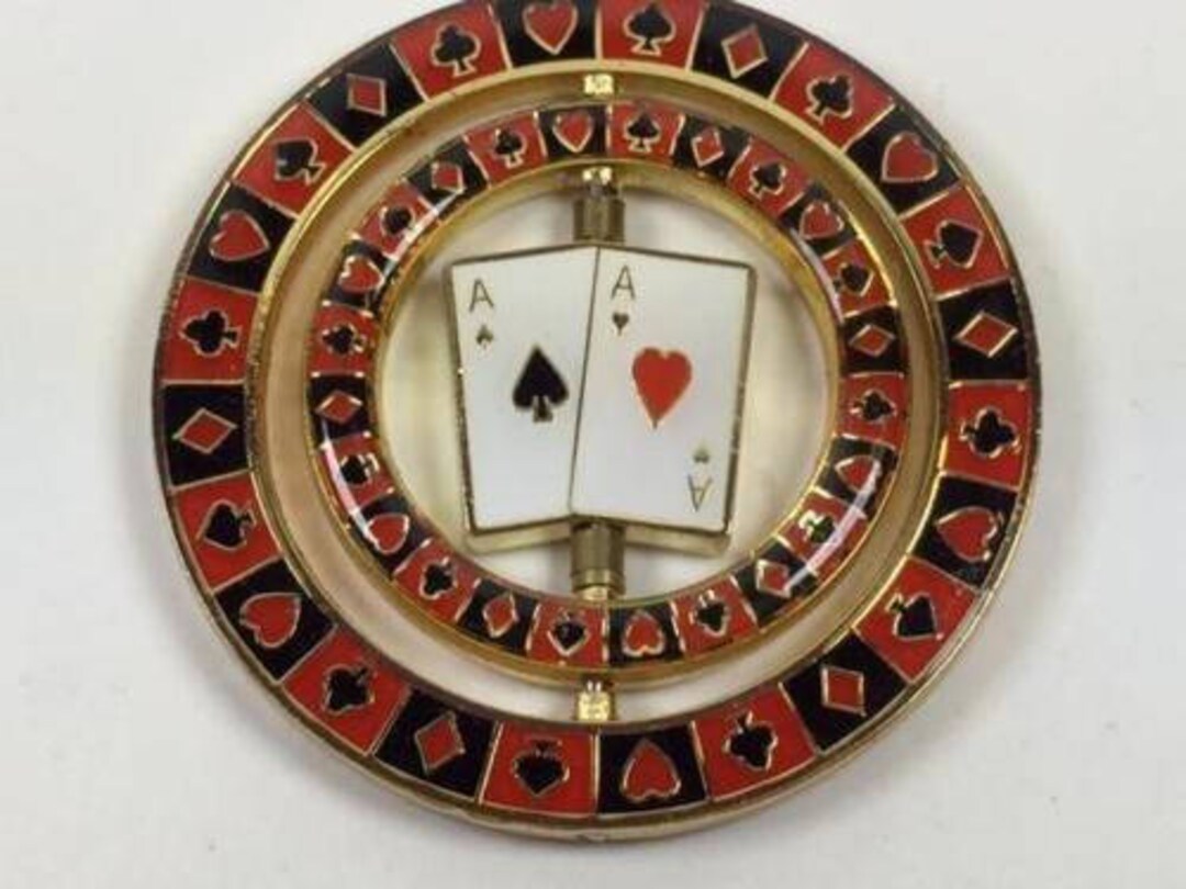 Triple Aces Spinner Card Guard Poker Hand Protector Metal New Poker ...