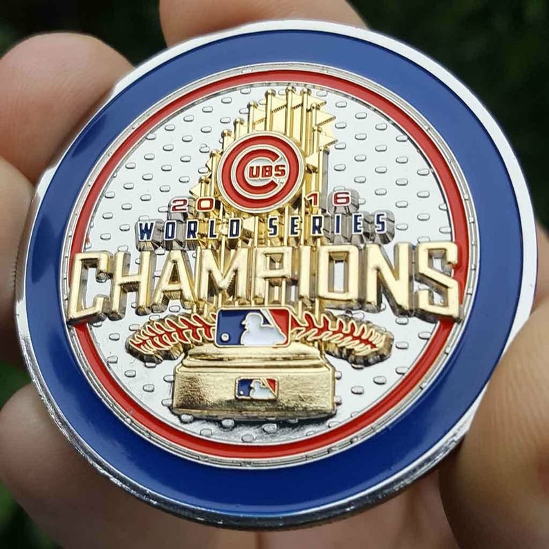 PREMIUM MLB Chicago Cubs 2016 Champions Poker Card Chip Protector Golf ...