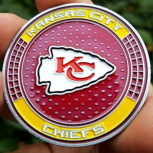 PREMIUM NFL Kansas City Chiefs Poker Card Chip Protector Golf Marker ...