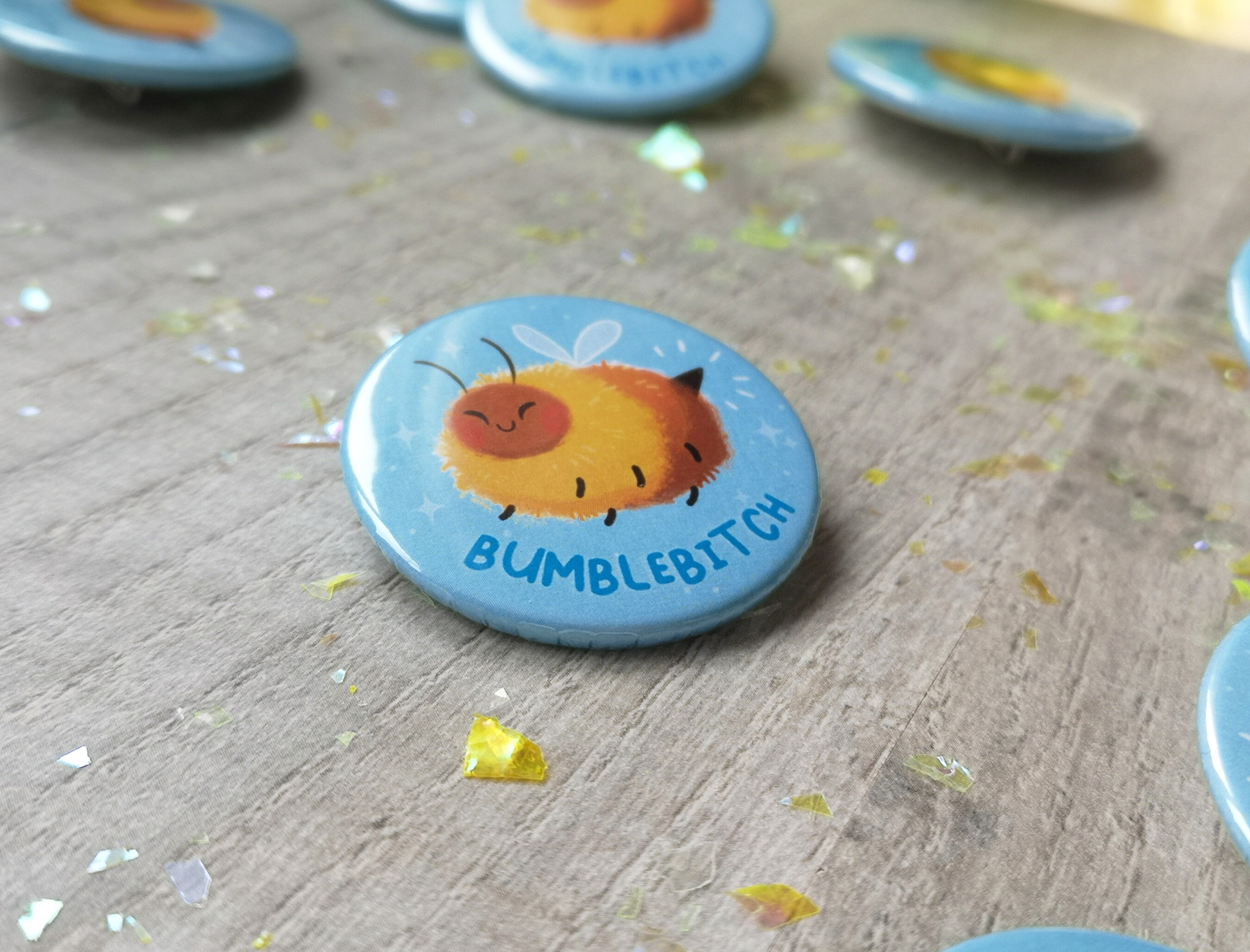 Bumblebitch Badge Bee grumpy kawaii button badge | Etsy