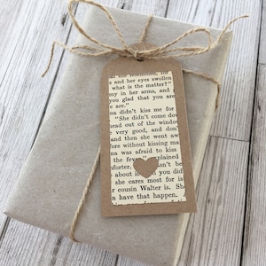 Book Page Gift Tags, Heart or Snowflake Gift Tags - Etsy