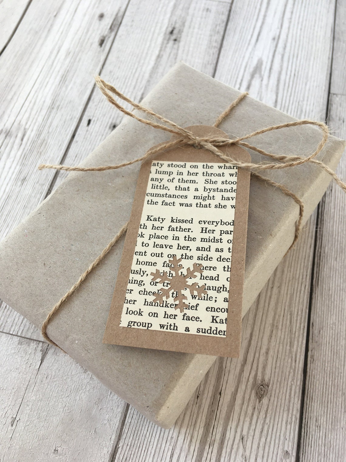 Book Page Gift Tags Heart or Snowflake gift tags | Etsy