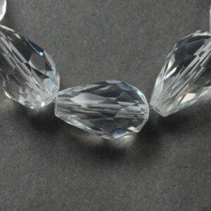 Faceted Clear Teardrops Sparkly Glass Crystal Clear Teardrops 15x10mm ...