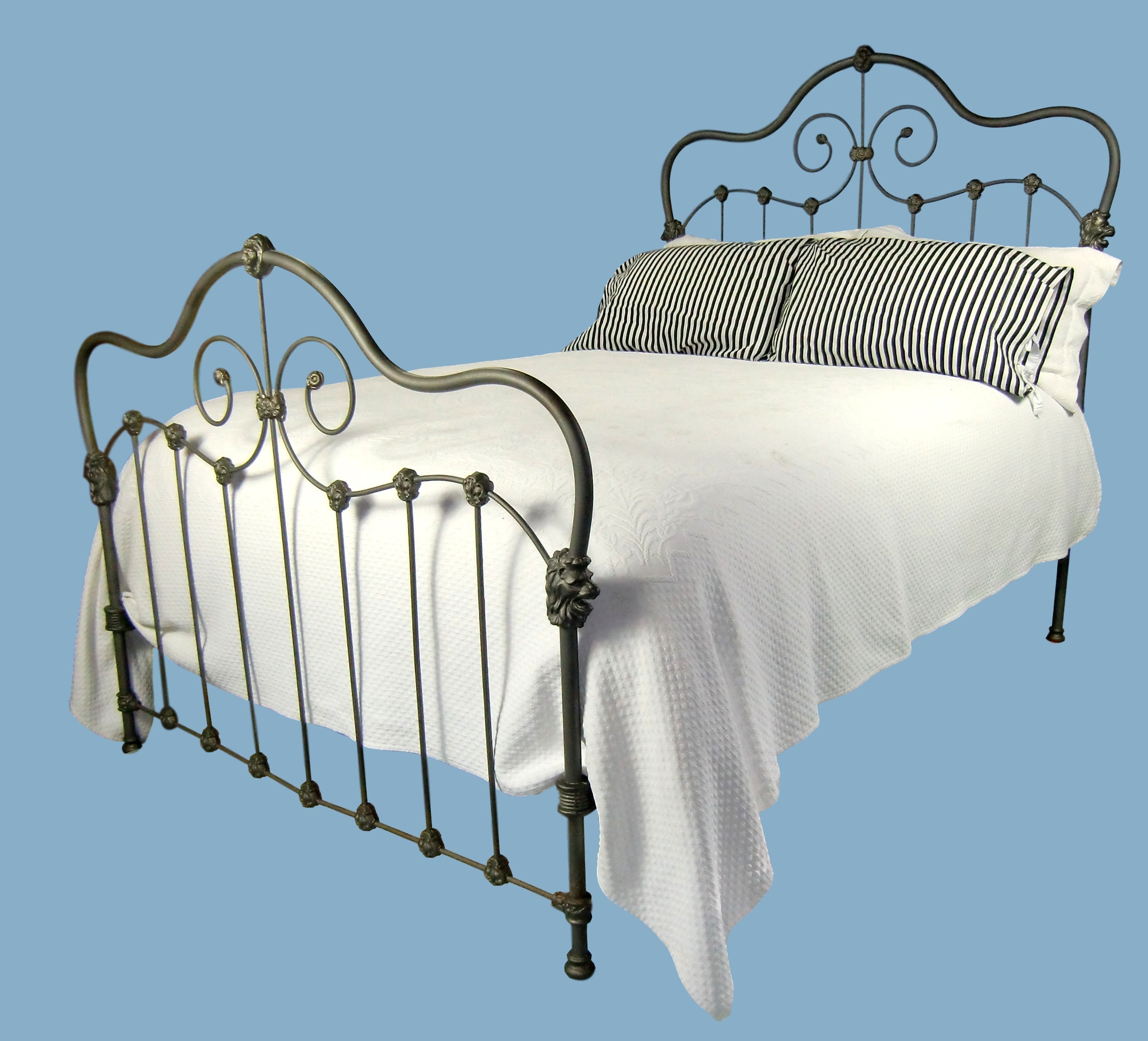 Full Antique Cast Iron Bed Victorian Cast Iron Bed Ornate Etsy Full Antique Cast Iron Bed Victorian Cast Iron Bed Ornate Etsy