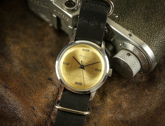 Soviet watch," RAKETA '' Atom, vintage watch, Mens w… - Gem