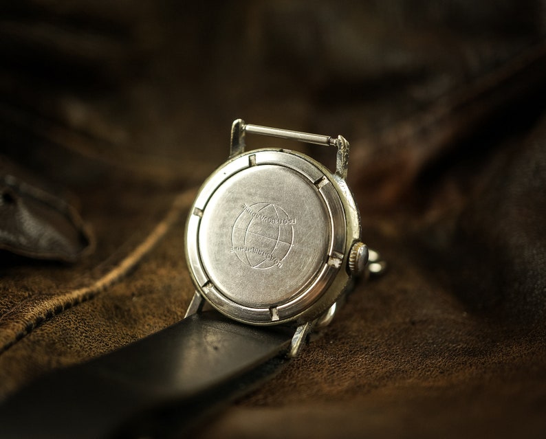 Soviet watch RAKETA '' Atom vintage watch | Etsy