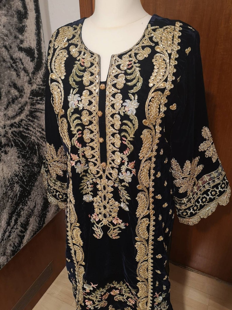 Crimson Suit in Xl Velvet - Etsy