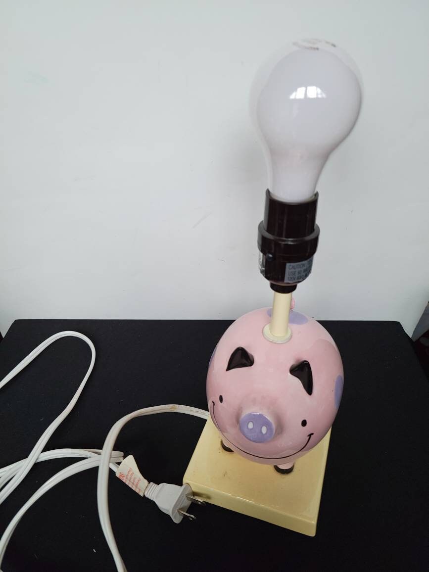 Adorable Pig Lamp Smiling Pig Décor Pink Pig Light Childs - Etsy