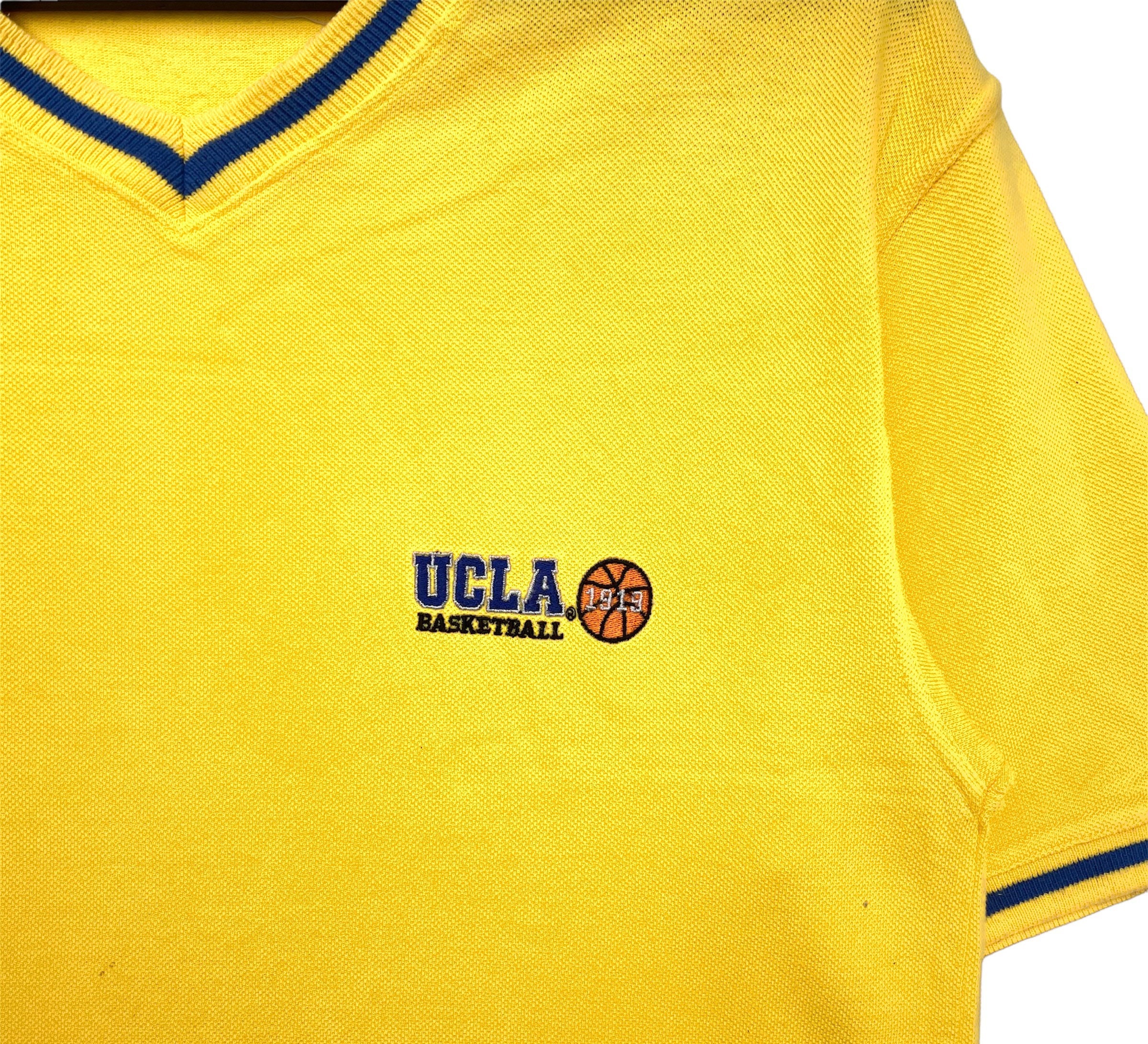 Vintage 90s UCLA Basketball Small Logo T-shirt the University of ...