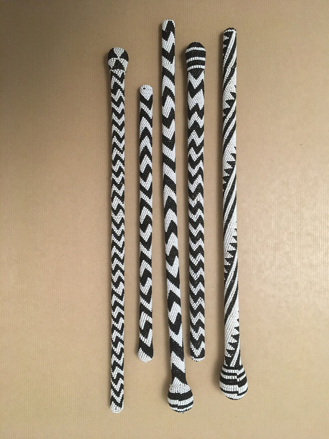 BEADED AFRICAN STICK / 13 Zulu Dance Stick / From 31 to 44 Cm | Etsy