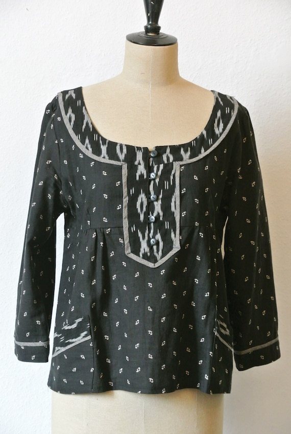FOLK INDONESIAN IKAT top / ikat details / traditional… - Gem