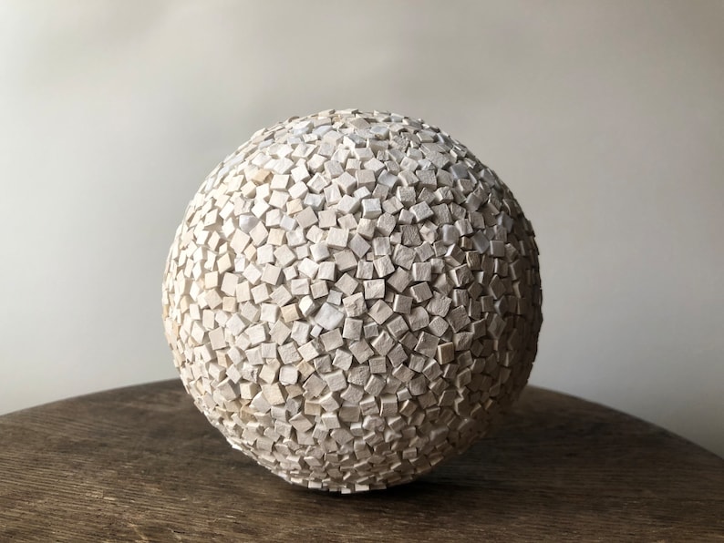 Broken China Mosaic Decorative Gazing Ball, Sphere, Globe. Crockery ...