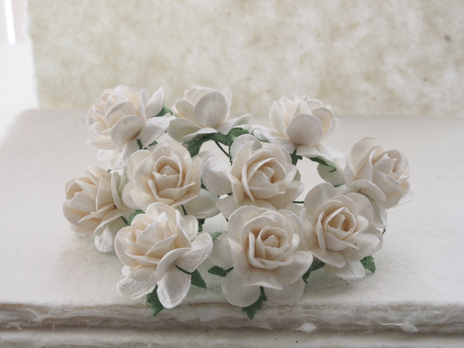 28 Mm. Roses Mulberry Paper White Color Wedding Baby Shower Paper ...