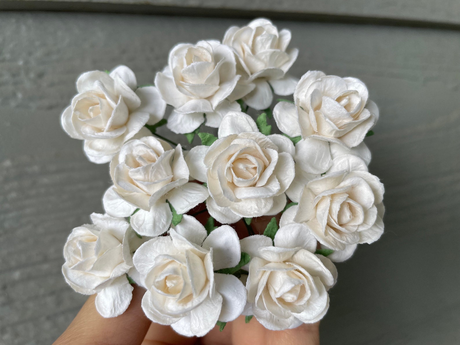 28 Mm. Roses Mulberry Paper White Color Wedding Baby Shower Paper ...