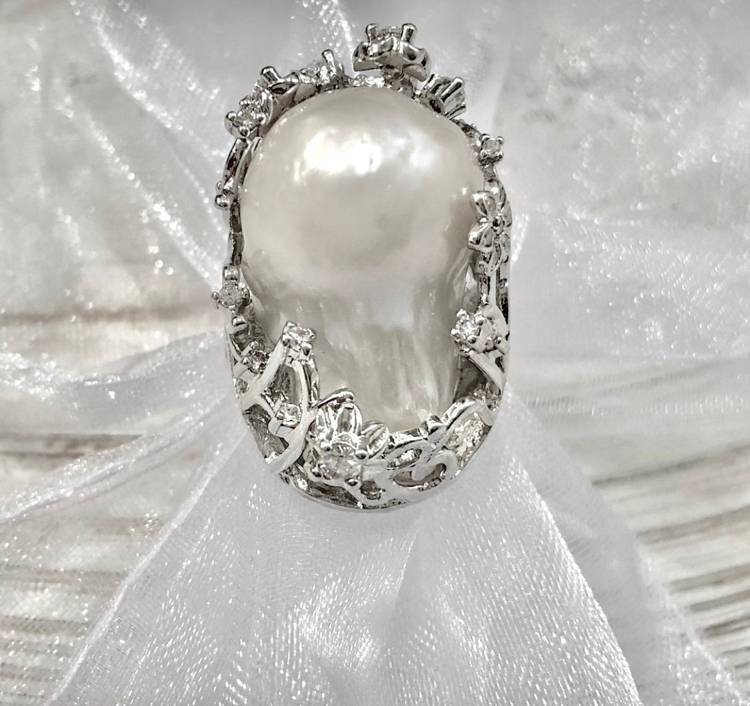 Giant Baroque Pearl Ring: 14k White Gold Plated, Adjustable - Etsy
