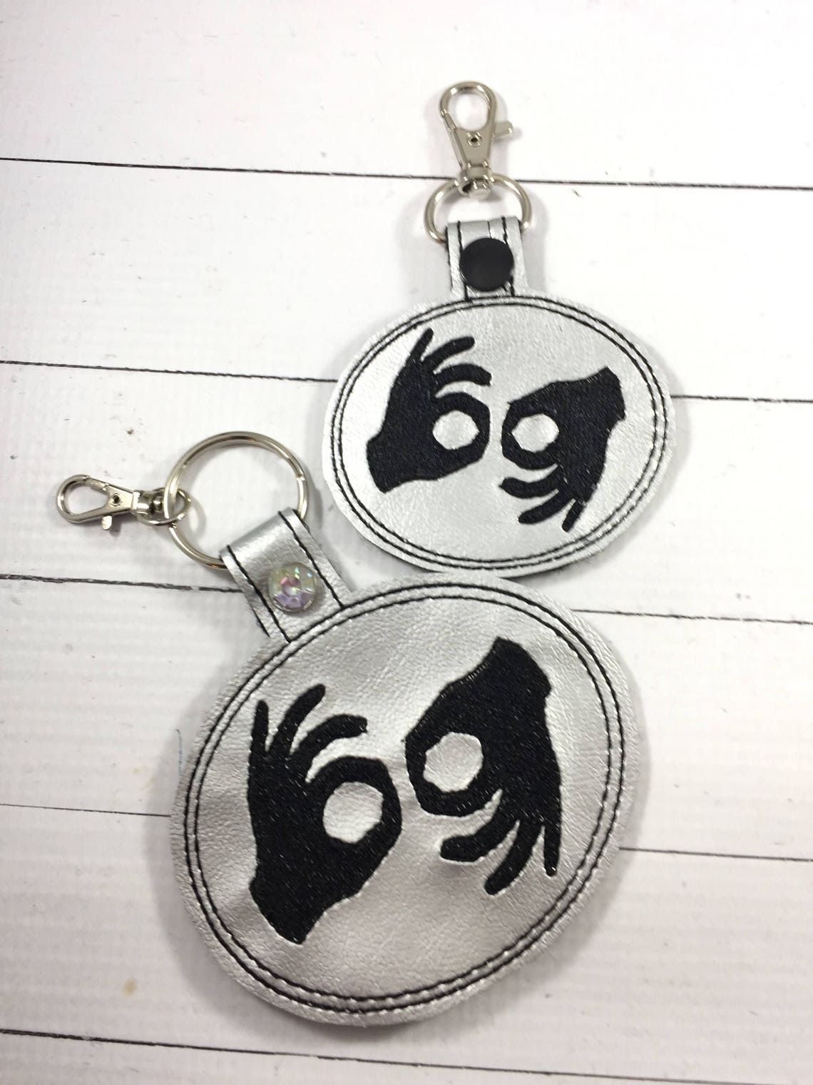 ASL Sign Language Interpreter Snap Tab: In-the-hoop Embroidery Design ...
