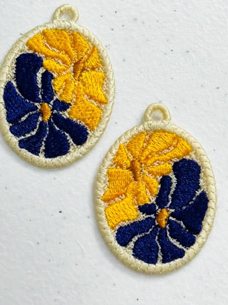 FSL Flower Earring Embroidery Design: Freestanding Lace (digital File ...