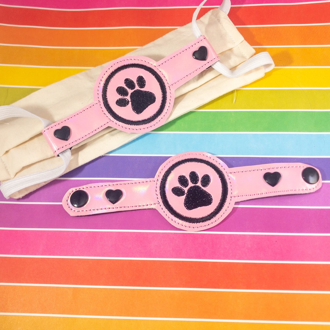 Paw Print Face Mask Extension Snap Tab Embroidery Design (digital ...