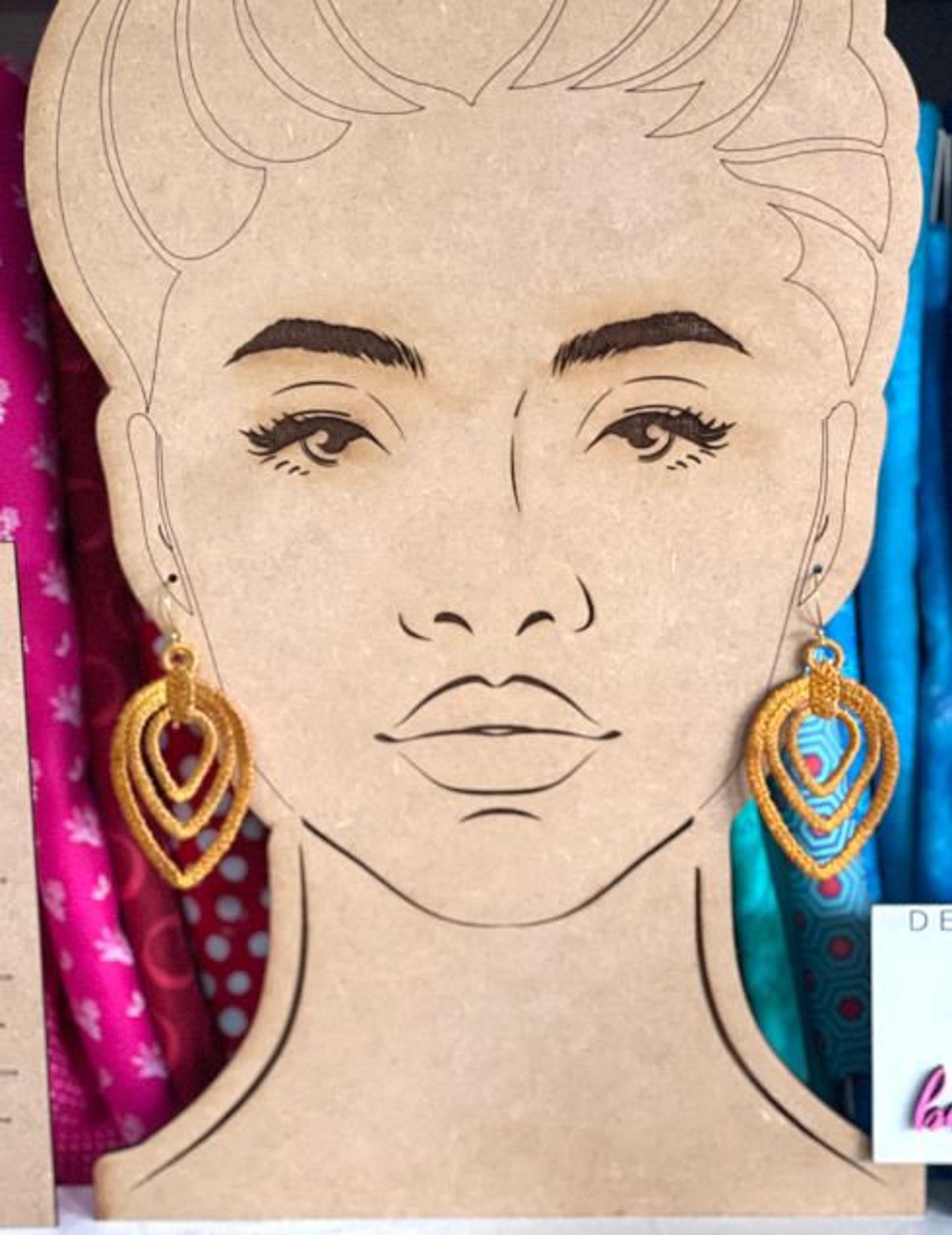 Snake Loops FSL Earrings: In-the-hoop Lace Embroidery Design (digital ...