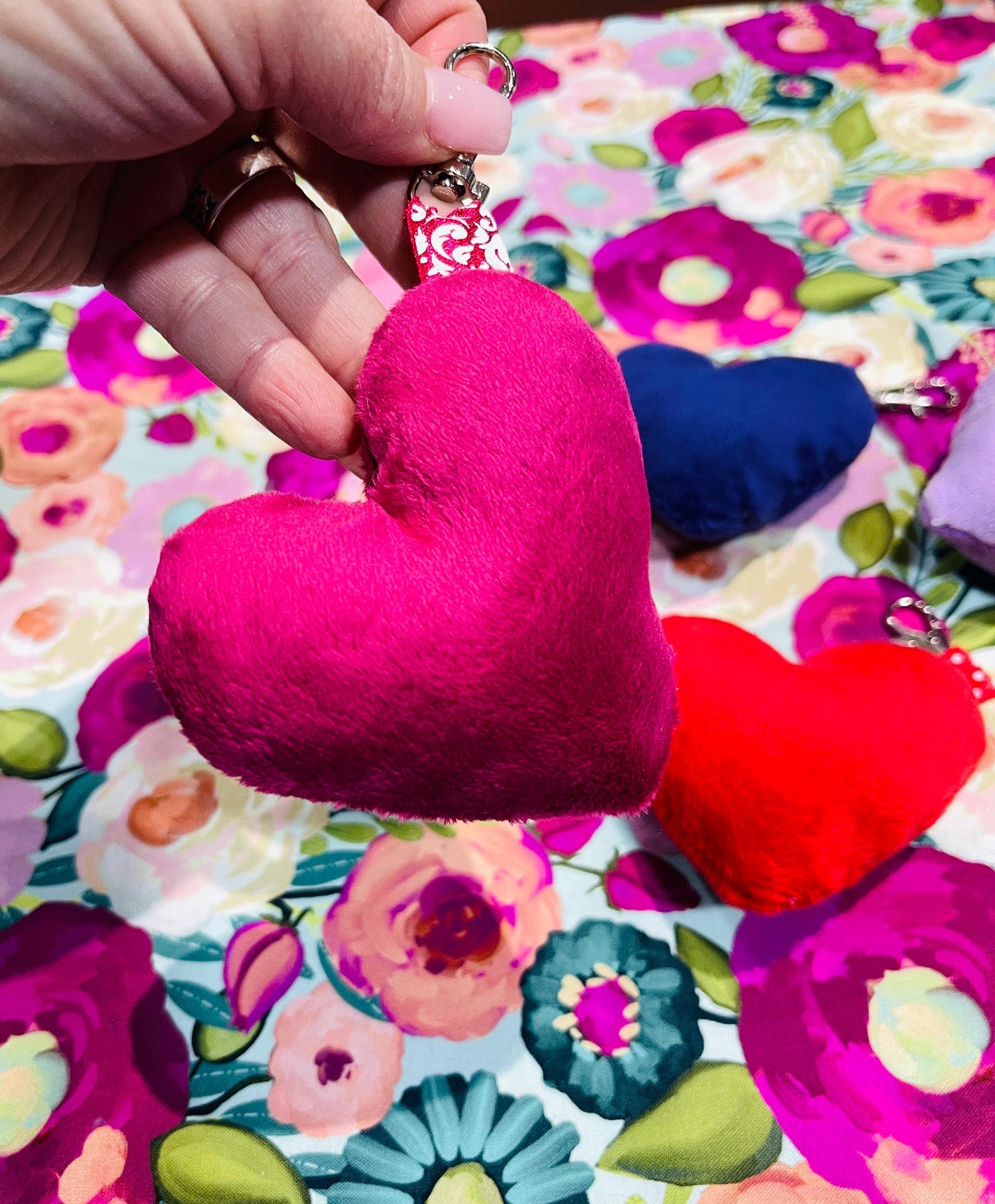 Heart Fluffy Puff - in the Hoop Embroidery Design - Minky Keychain ...