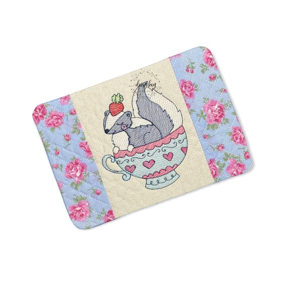 ITH Mug Rug Skunk in A Cup / Mug Oversized Coaster Embroidery | Etsy