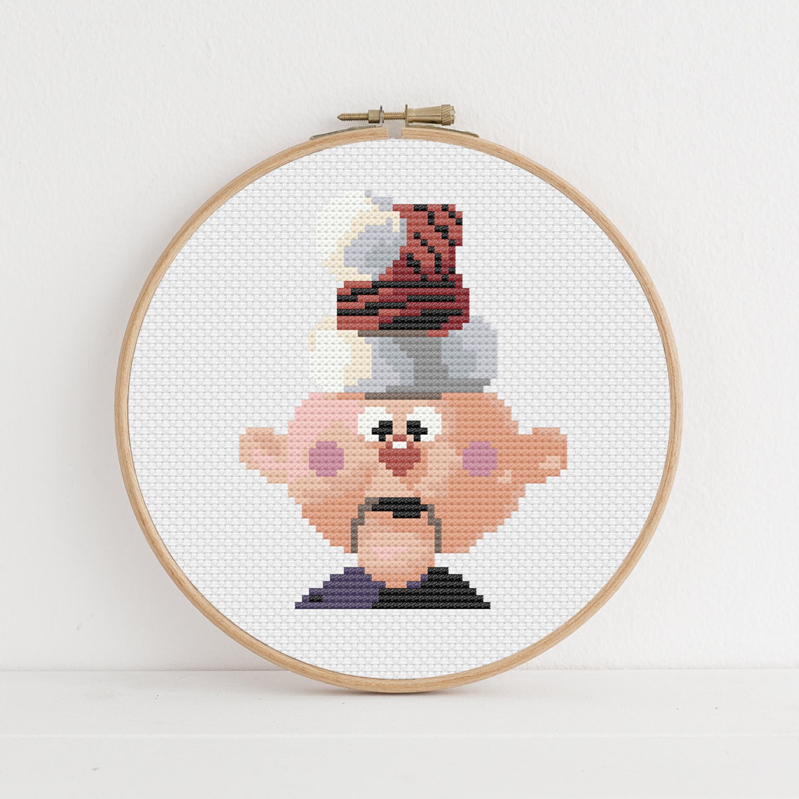 Charlie-in-the-box / Easy and Cute Cross Stitch Pattern / - Etsy