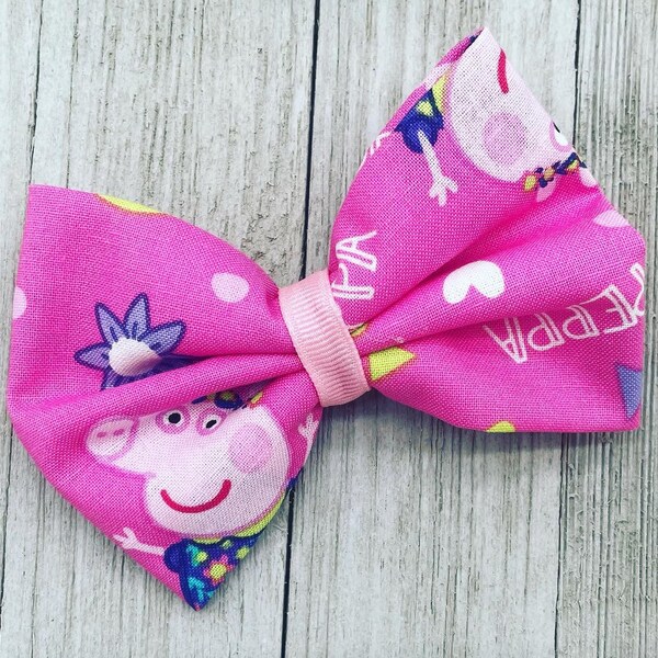 Peppa Pig Bow - Etsy