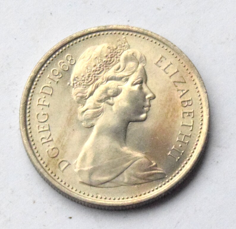1968 Queen Elizabeth II Decimal Large 5p Five Pence High Grade Coin - Etsy