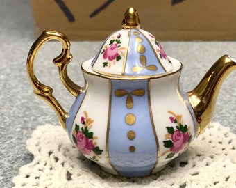 Miniature teapots | Etsy