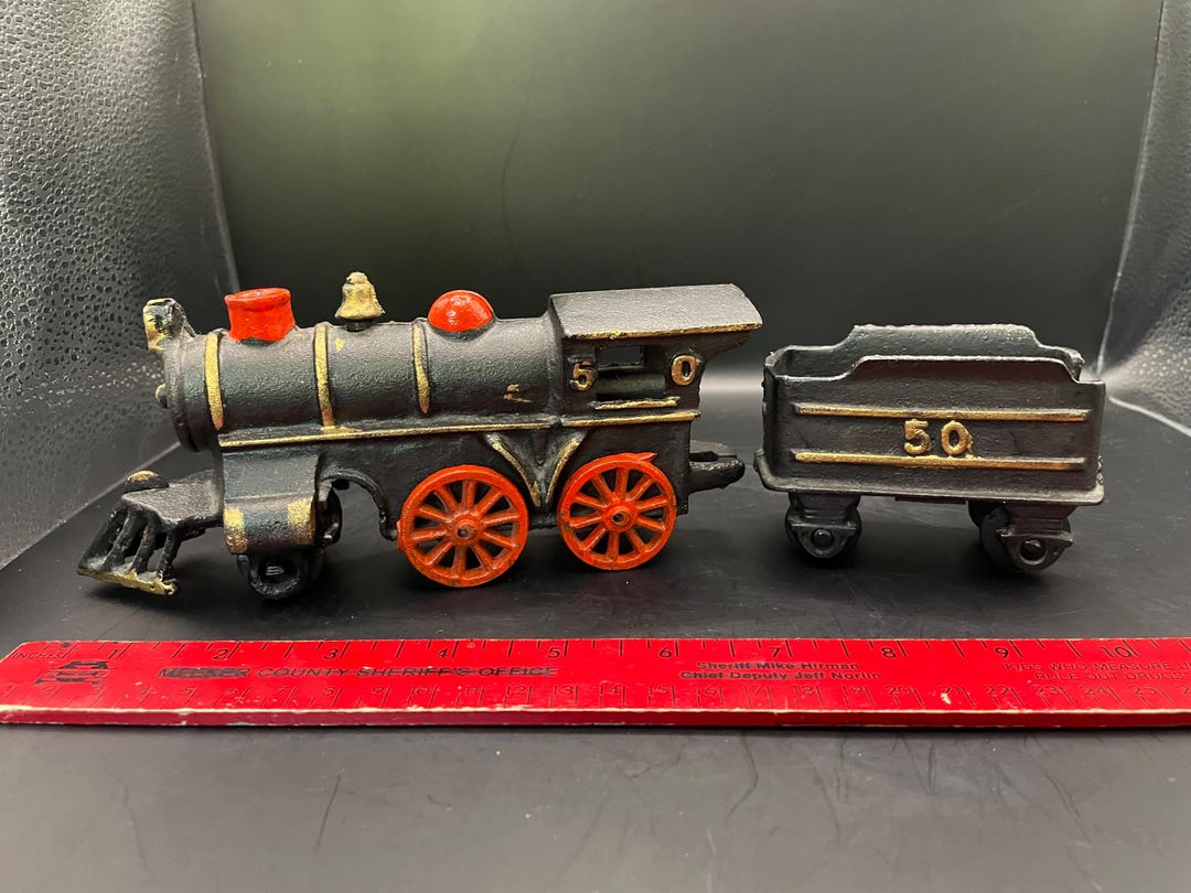 Vintage Cast-iron Toy Train Steam Locomotive Engine & Tender Coal Train ...