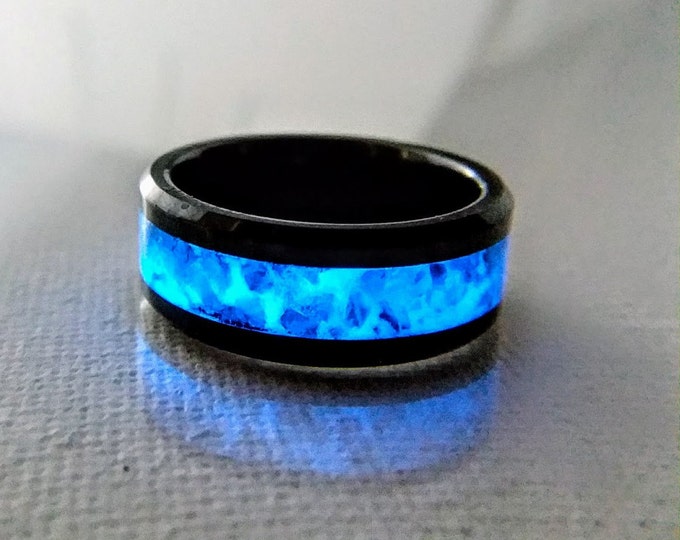 Blue Moon Glow Ring, Black Ceramic Ring With Moonstone and Glowing Blue ...