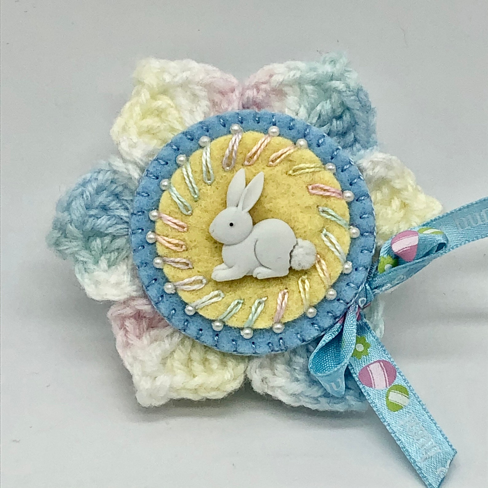 Egg Hunt Felt Easter Pin - Etsy