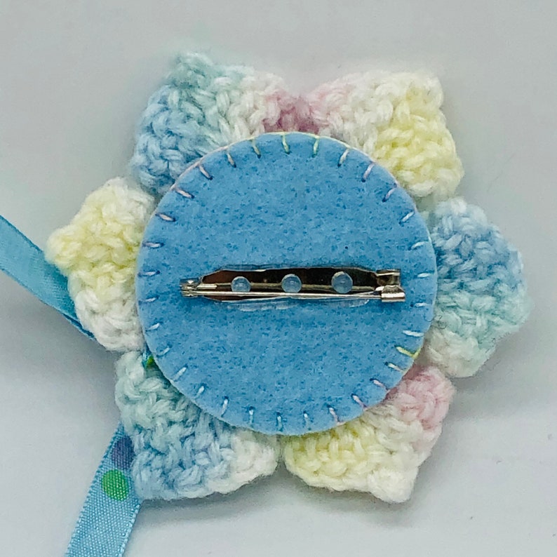 Egg Hunt Felt Easter Pin - Etsy