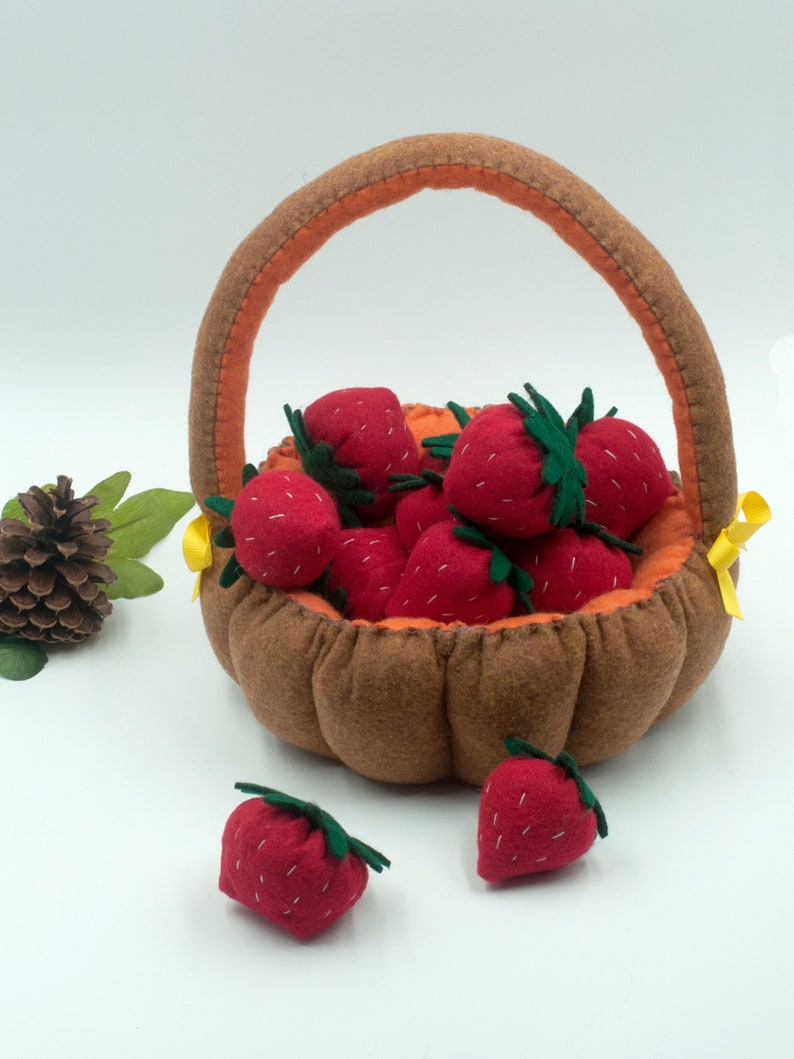 Felt Food Strawberry, Play Food, Pretend Food, Felt Fruit, Felt Play ...