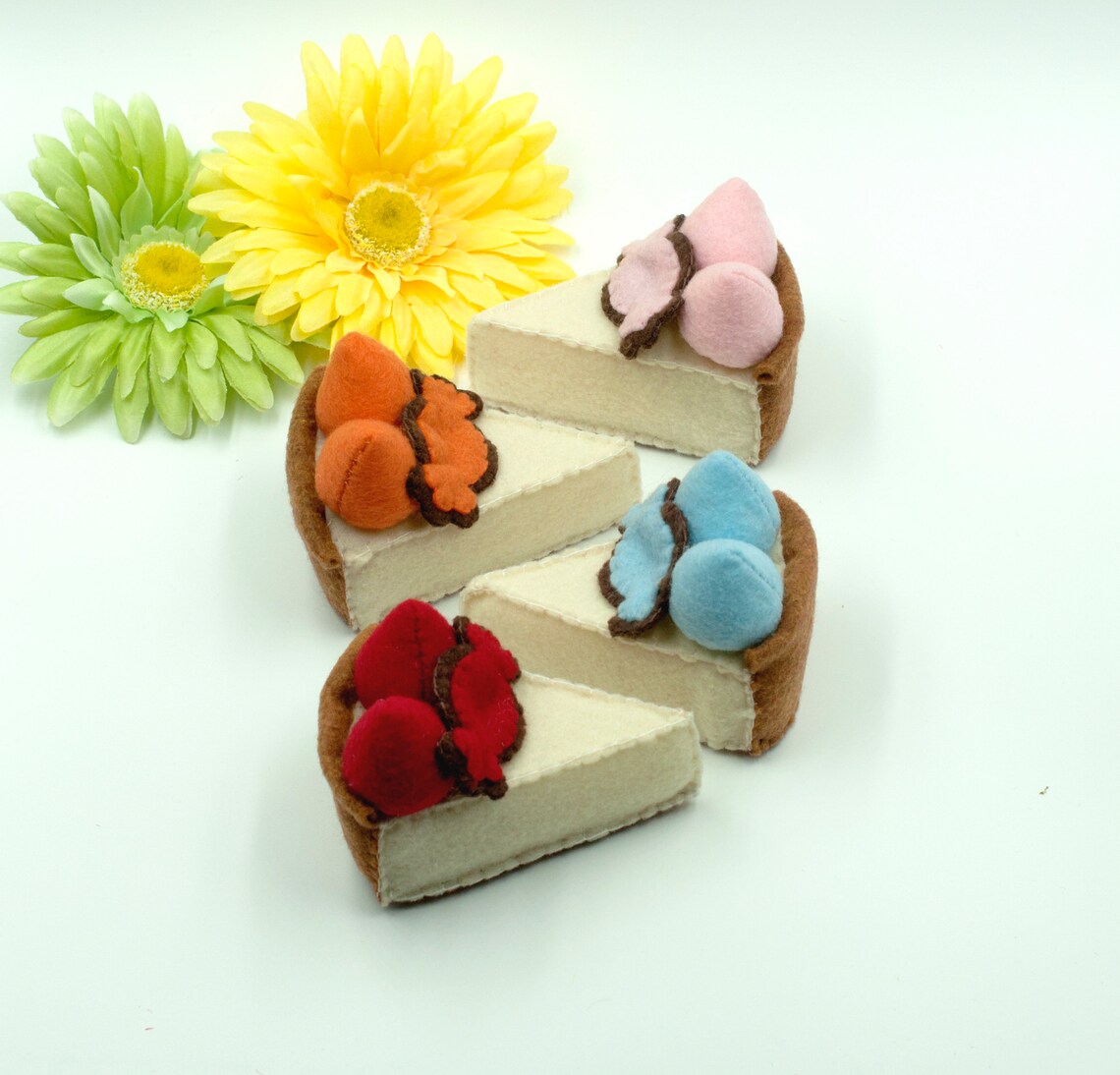 Felt Food, Pretend Food, Felt Cake Set, Sugar or Strawberry Cake - Etsy