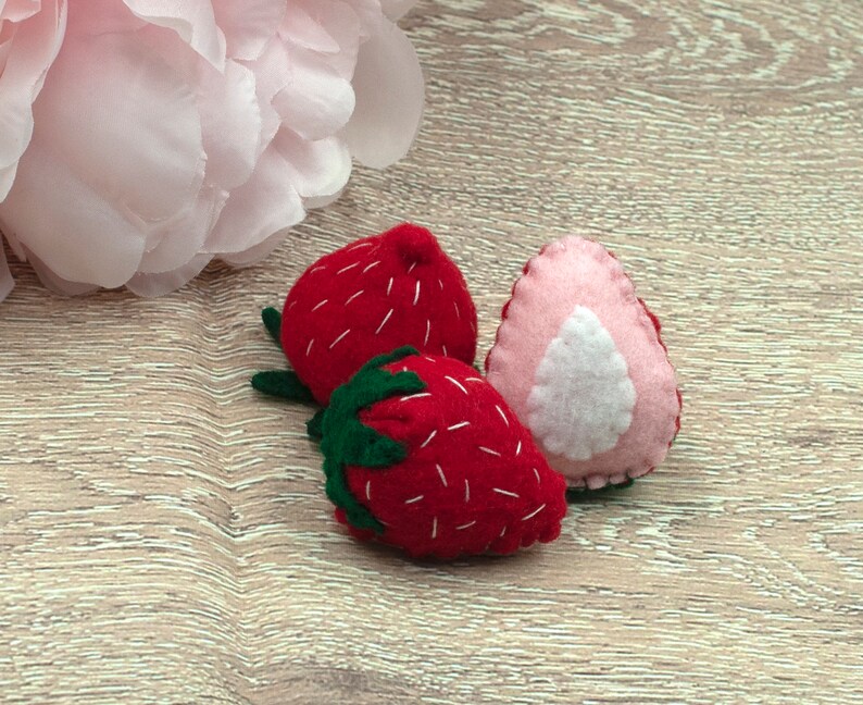 Felt Food Strawberry, Play Food, Pretend Food, Felt Fruit, Felt Play ...
